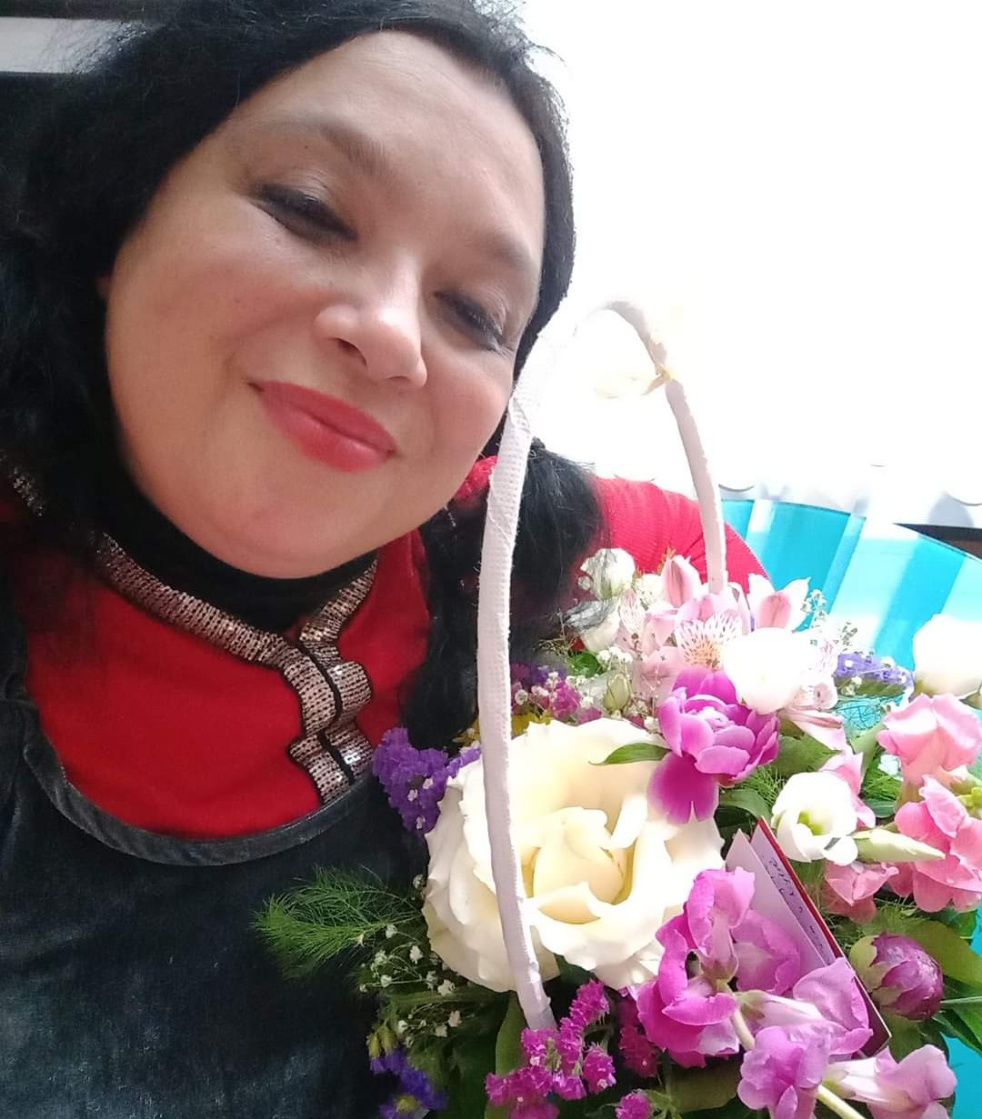 Поетесата Ирена Павлова Де Одорико гостинка на 'Иселенички поетски ...